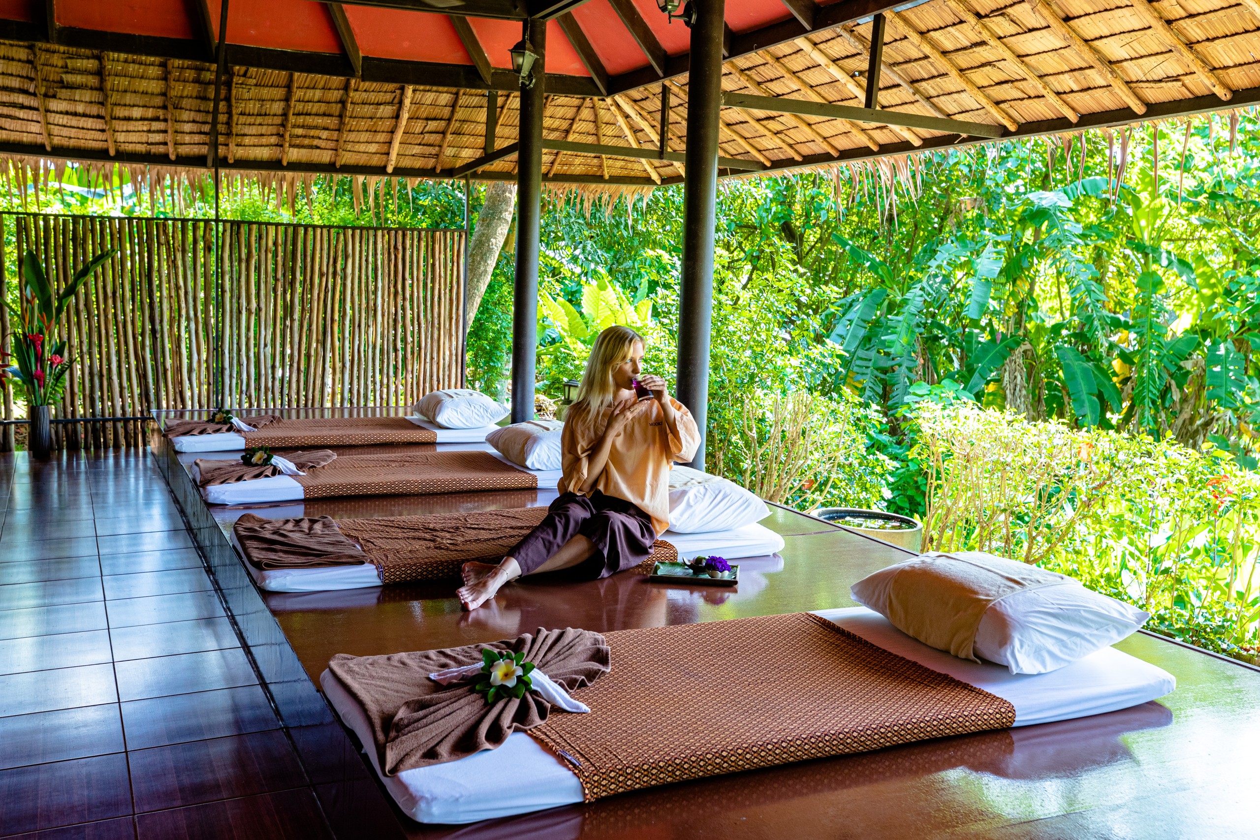 【Mookda Spa】Thai Massage + Shirodara Massage – Web Magazine in Phuket ...